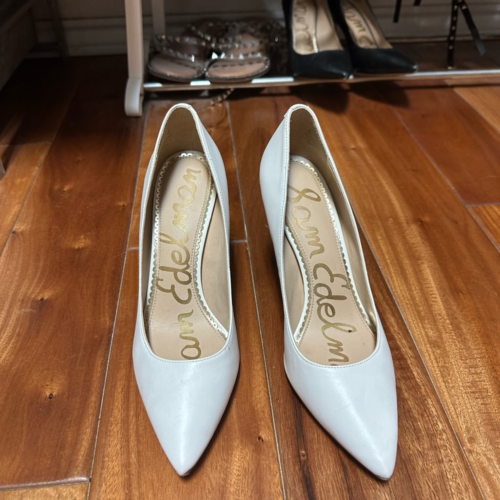 White Hazel Sam Edelman Pump - Gem